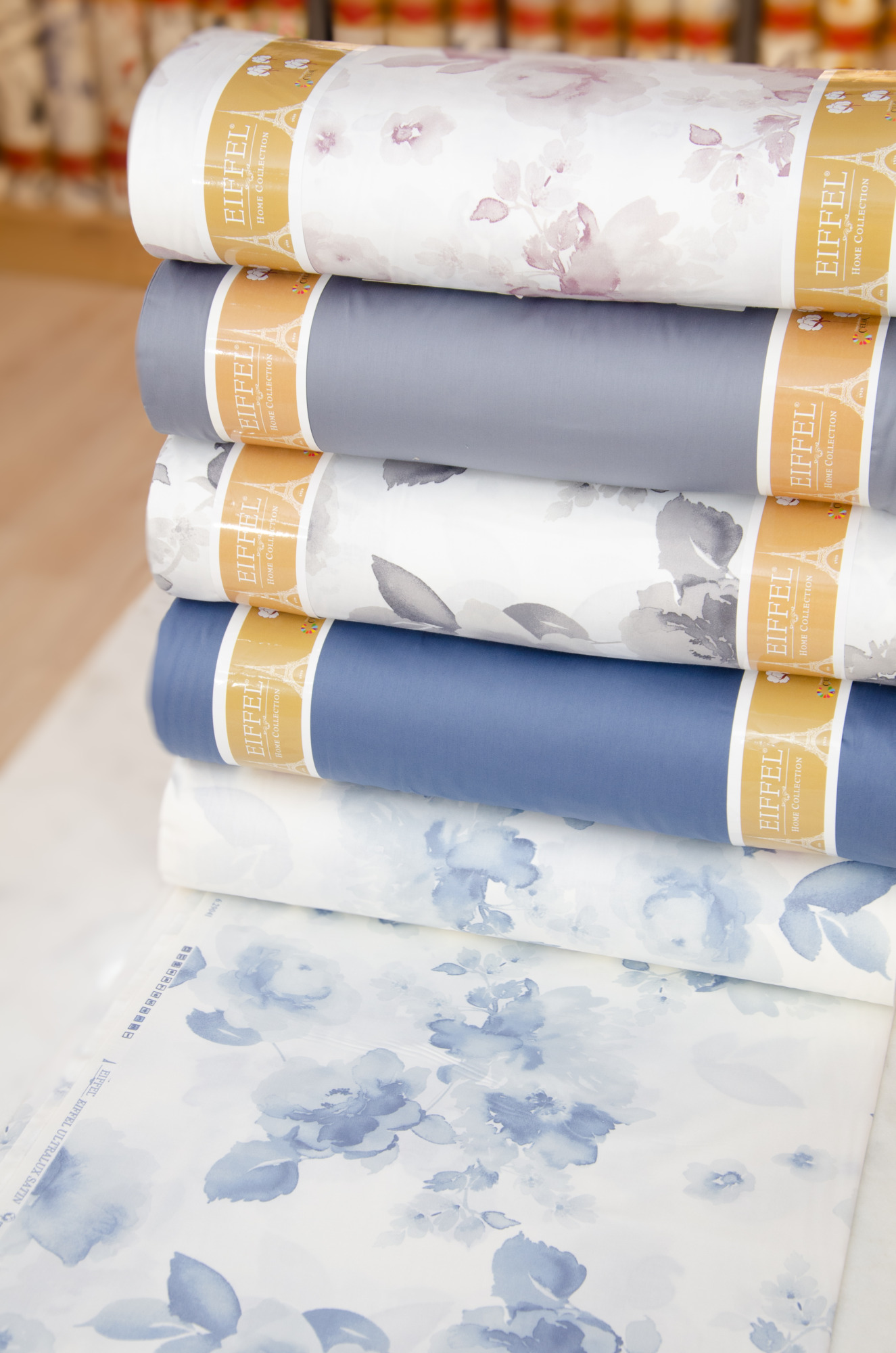 PRINTED SATIN Design Code 29041 - Çelik Tekstil Selonya
